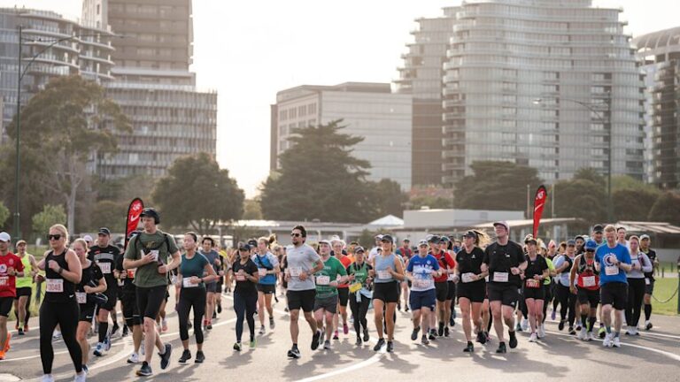 Melbourne Marathon 2025: Olympians and Thousands Hit the Streets
