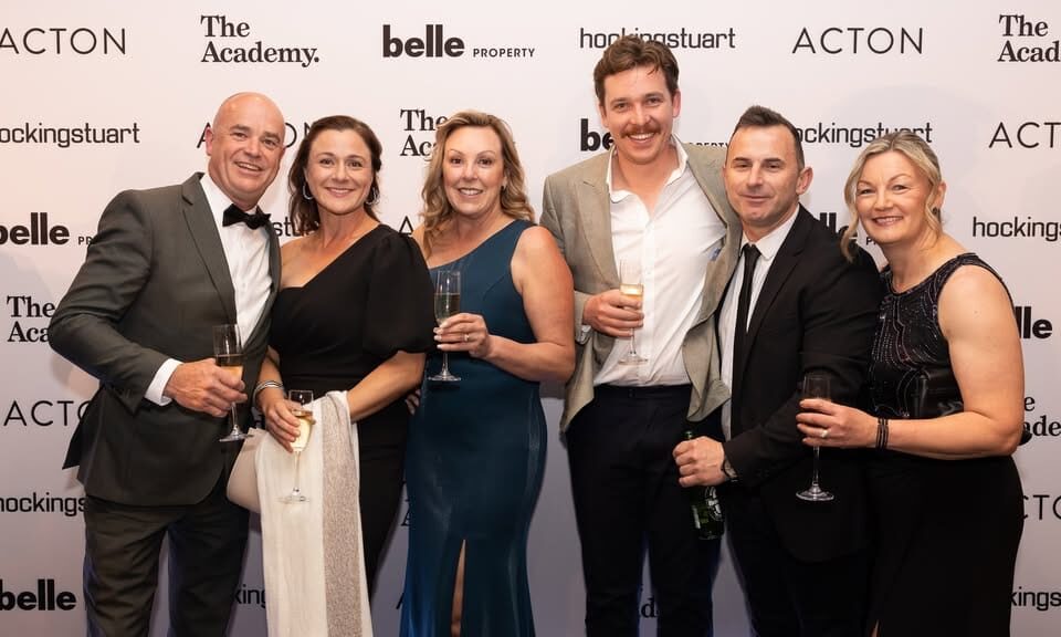 Robbie Dunn Receives Platinum Elite Award at Belle Property 2025 Gala