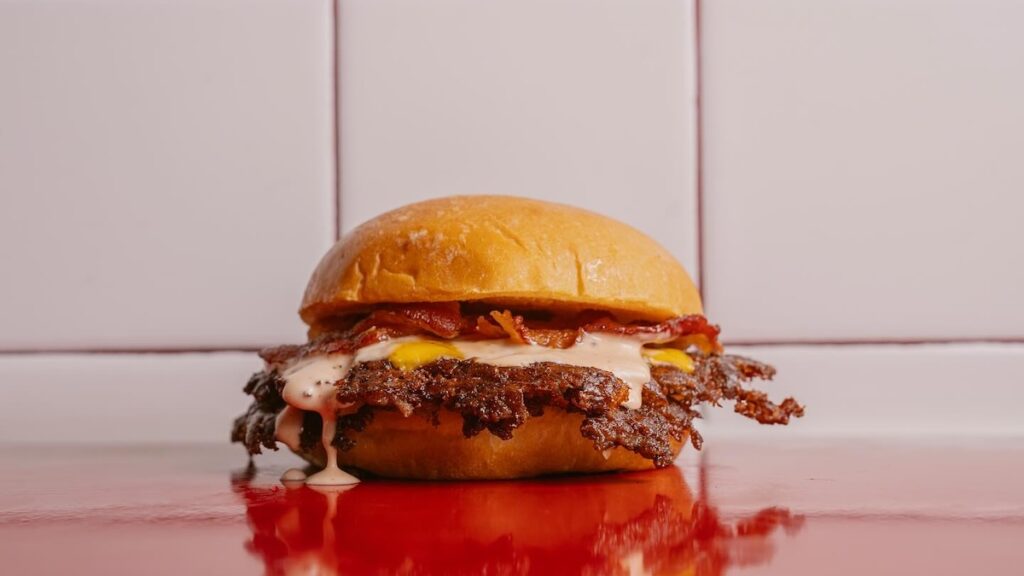 Skinny Louie Expands with Two New Locations in South Florida