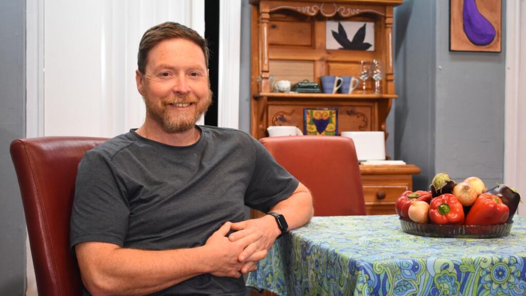 Spectrum Theatre Unveils Aaron Murray's Debut Play in Festive Finale