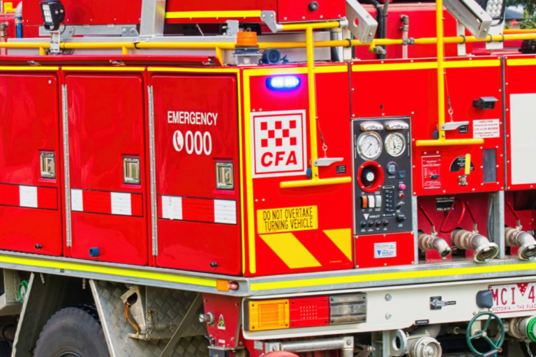 Allan Government Faces Backlash as Farmers Battle Massive Bushfires