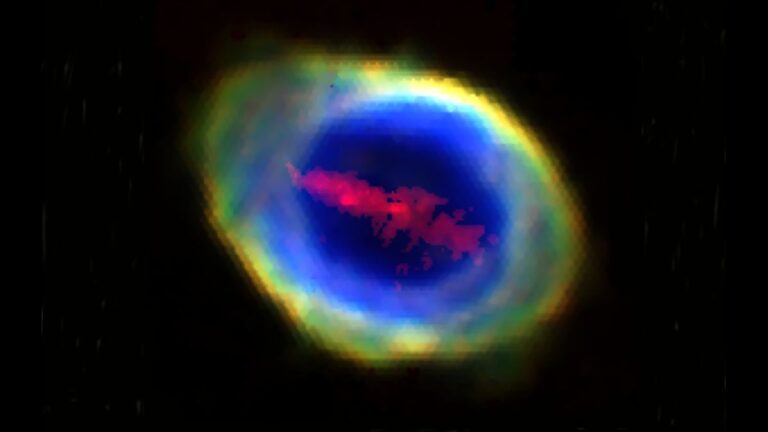 Astronomers Discover Mysterious Iron Cloud in Ring Nebula