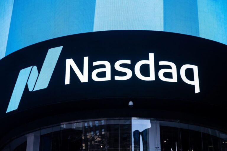 NASDAQ Soars Over 1% Today as Tech Stocks Rally Amid Oil Drop